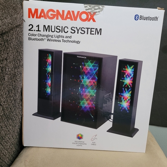 Magnavox | Other | Magnavox Mht99 2 Home Entertainment System With ...